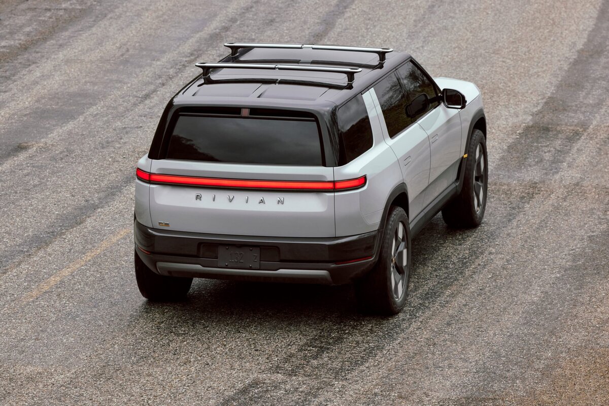 Rivian R2 Spring Production Looms – Reserve Now or Wait?